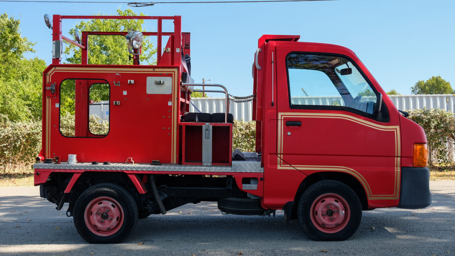 Luckys Mini Trucks – The premier importer of mini trucks